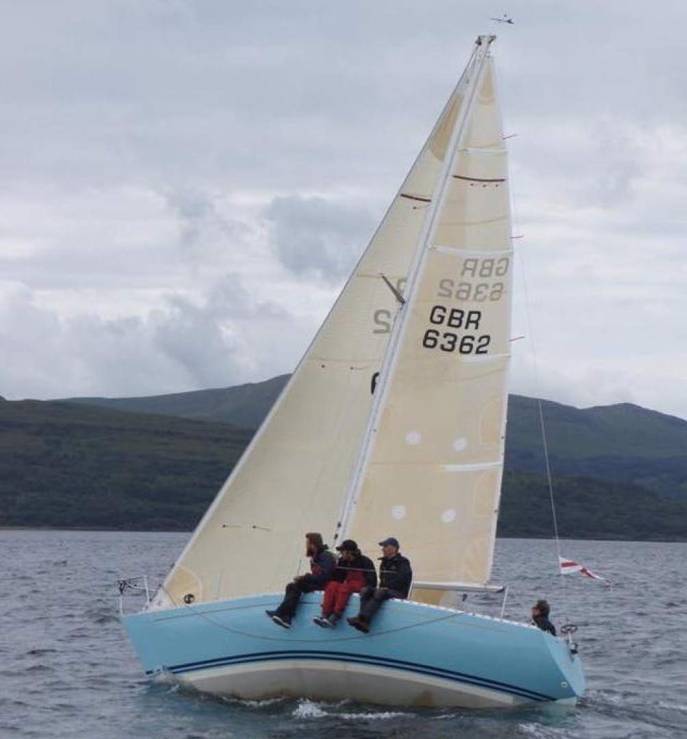 Hire a Sailboat Rodgers Contessa 25 in Île de Groix (Aladin) | SamBoat