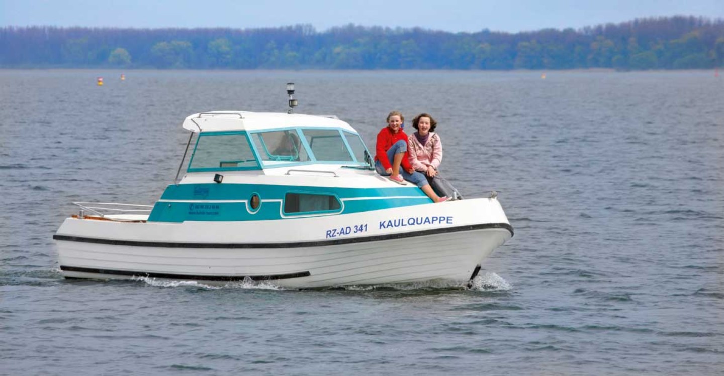 Hire a Motorboat Bellus 750 in Rechlin (bellus 750-57) | SamBoat