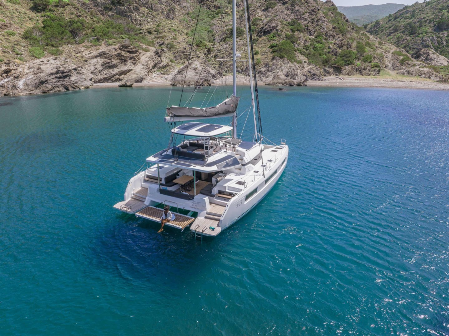 Hire a Catamaran Lagoon 51 in Philipsburg (Athena Blu) | SamBoat