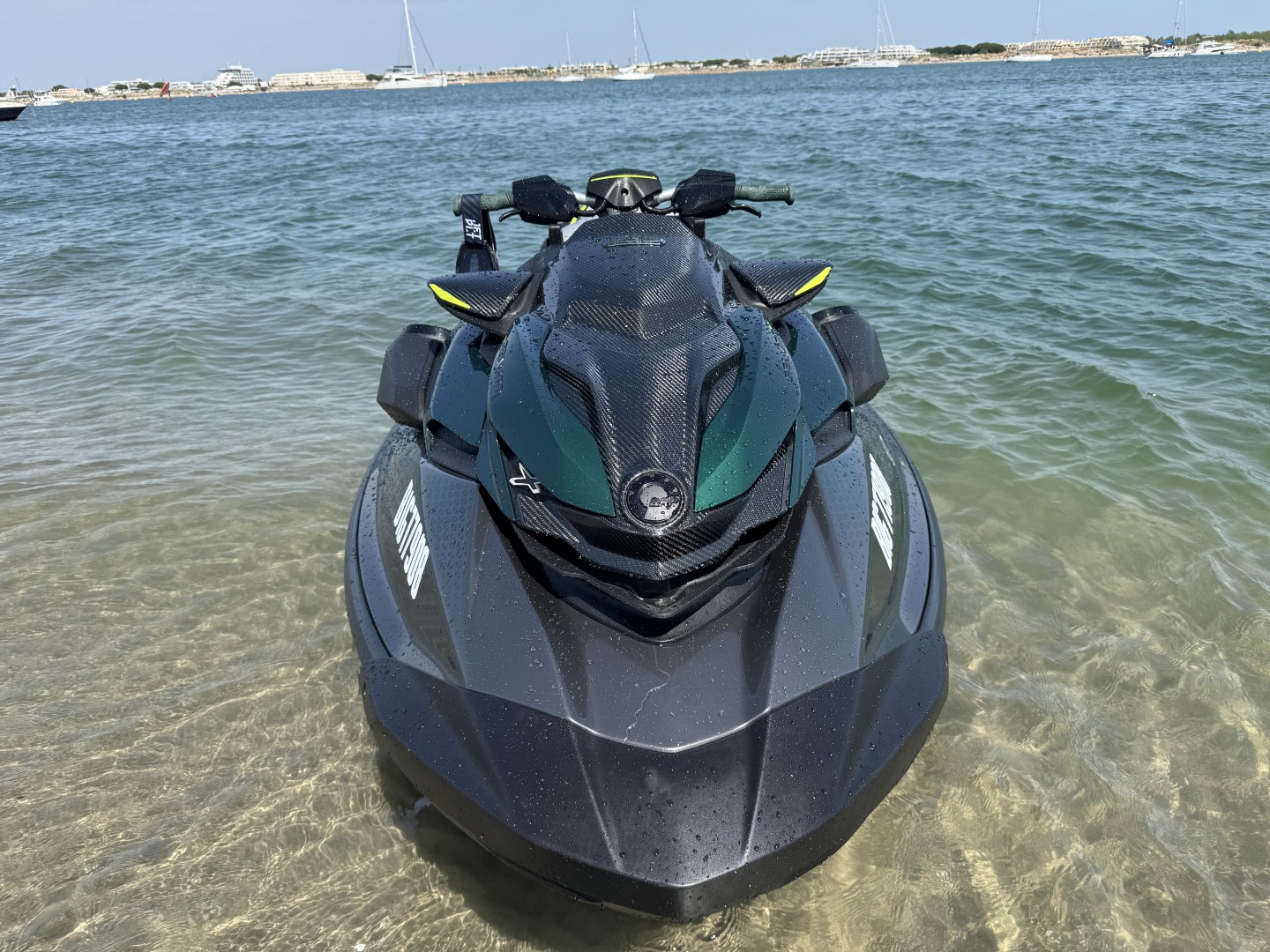 Hire a Jet ski Sea-Doo Rxp x rs 300 apex in Montpellier | SamBoat