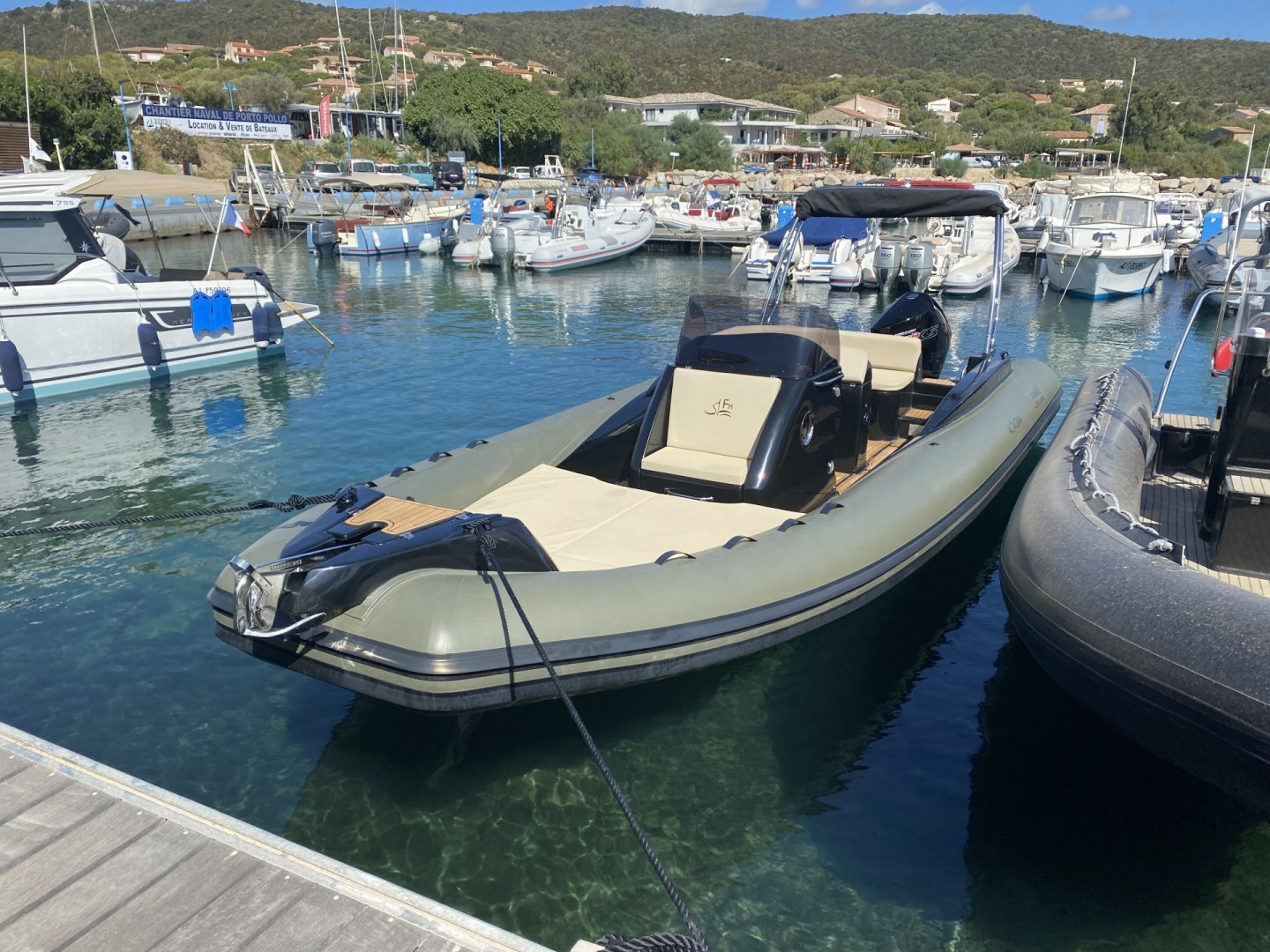 Hire a RIB Fanale marine ALTAGNA 800 in Porto Pollo (JECAVICHENLO II ...