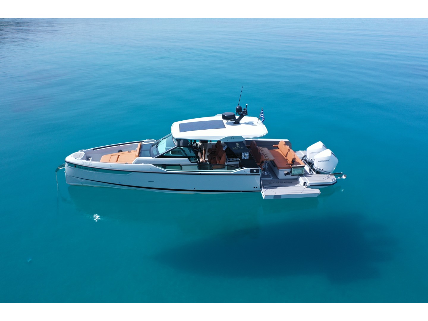 Hire a Motorboat Saxdor 320 GTO in Kalamata (Amelia) | SamBoat