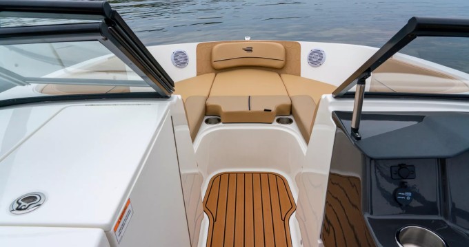 VR6 - Specs, layout & video | SamBoat